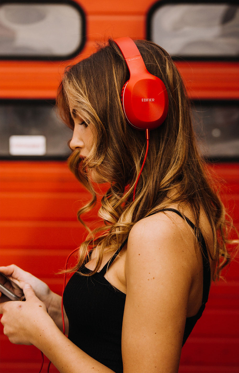 W800BT Plus Wireless Bluetooth Stereo Headphones – Edifier Australia