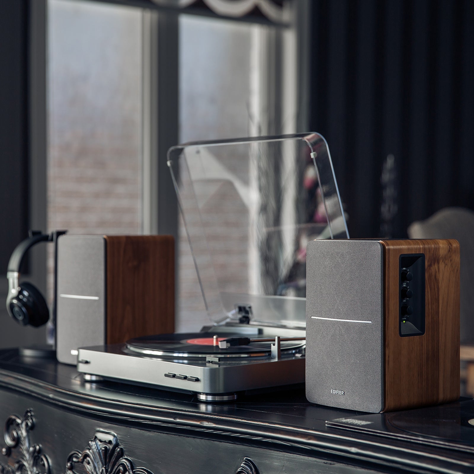 R1280T Powered Bookshelf Speakers – Edifier Australia